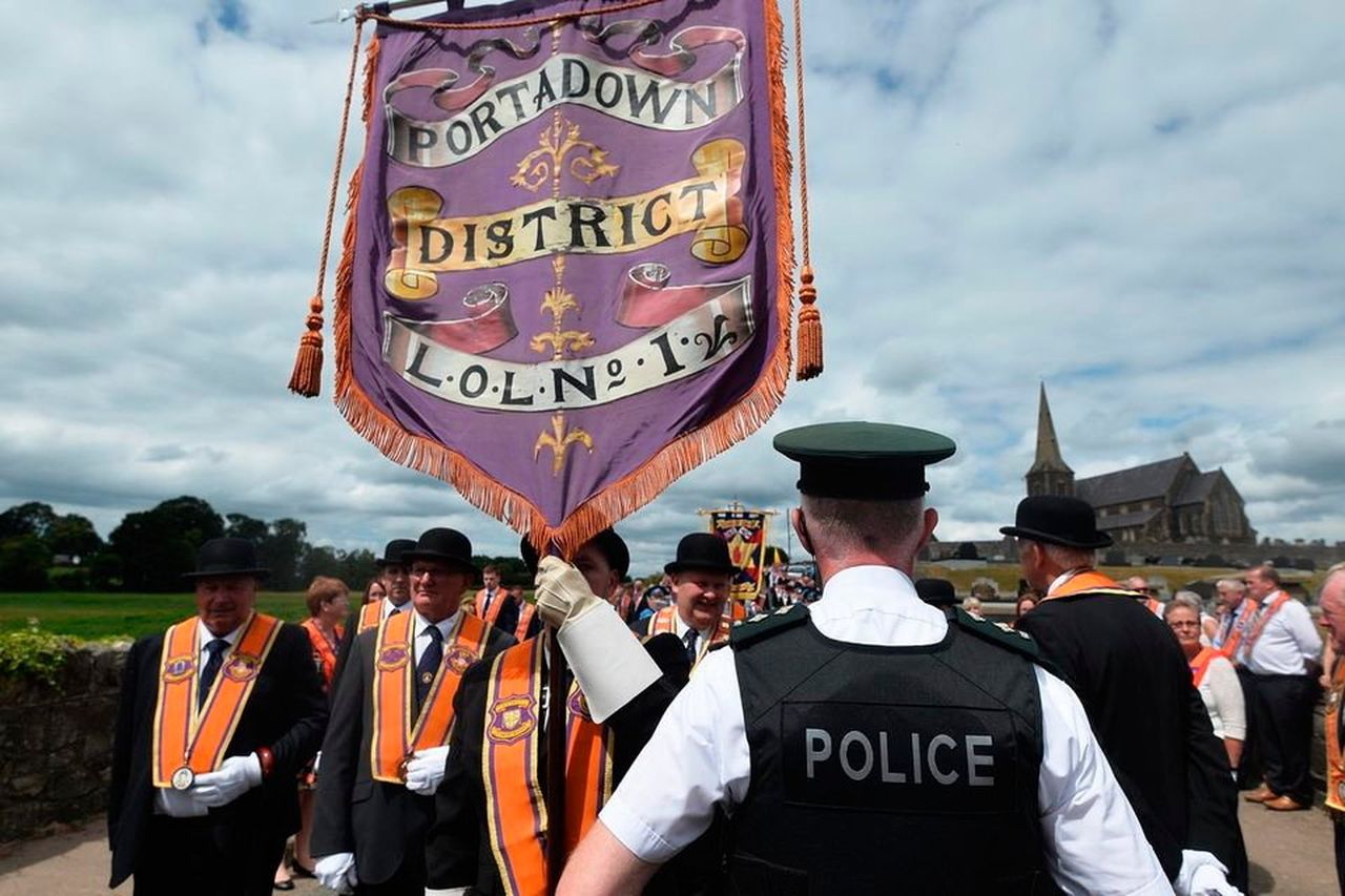 Dup Seeks Meeting With Ni Secretary To Resolve Drumcree Dispute Uk