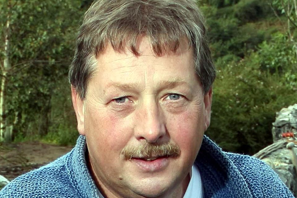 Sammy Wilson naked photos: Do we need the naked truth about public ...