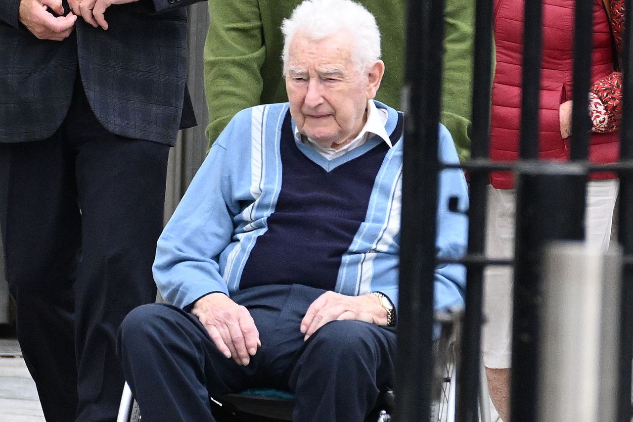 Scarlett Rossborough: John Lindsay pleads guilty to causing death of ...