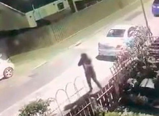 Newtownards feud: Loyalist gangs at loggerheads over gun attack on ...