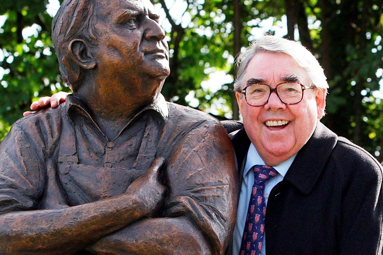 Ronnie Corbett photos: And it’s goodnight from him | BelfastTelegraph.co.uk