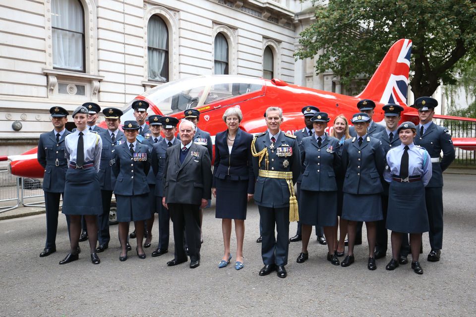 In Pictures: Red Arrows descend on Downing Street to mark RAF centenary ...