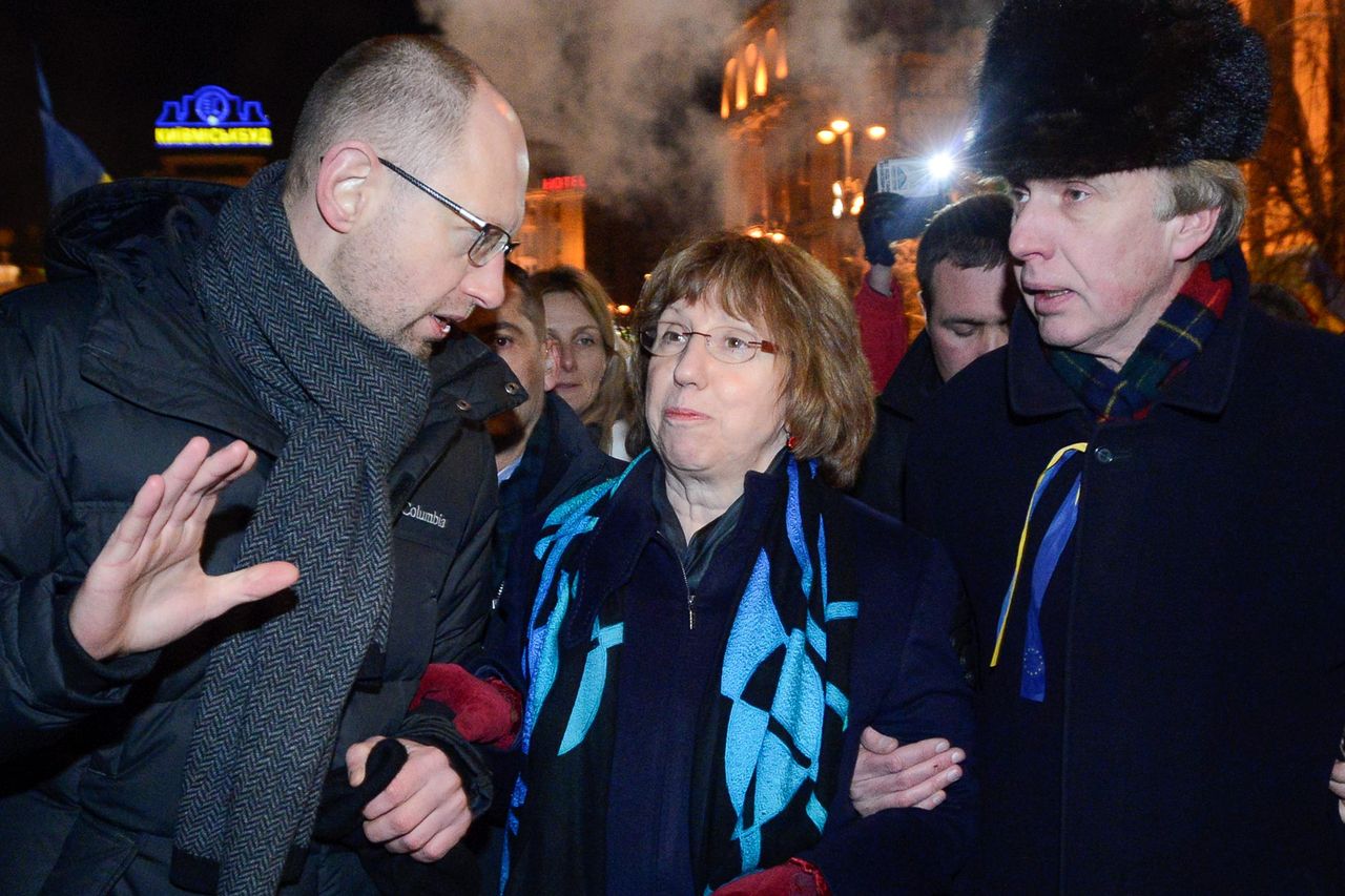 In Pictures: Ukraine police storm Kiev protest camp | BelfastTelegraph ...