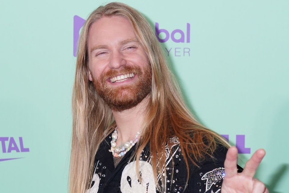 Sam Ryder rocketing towards first number one album with debut record ...