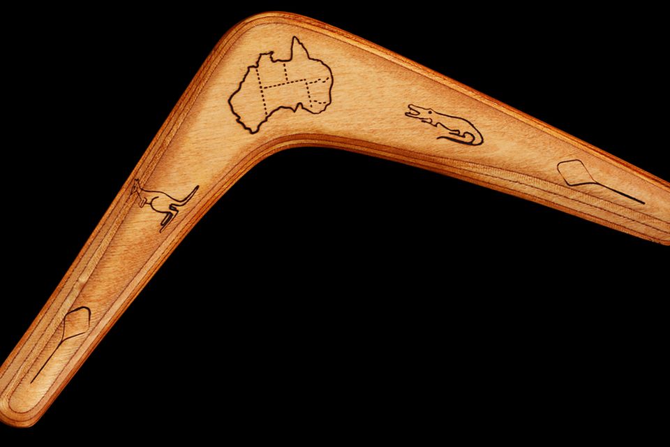 Thief dupes Belfast woman with claim he'd lost his boomerang ...