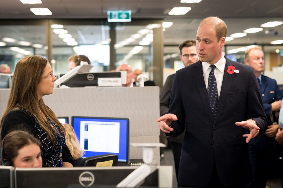 In Pictures: Royals attend Anzac Day services in London and Auckland ...