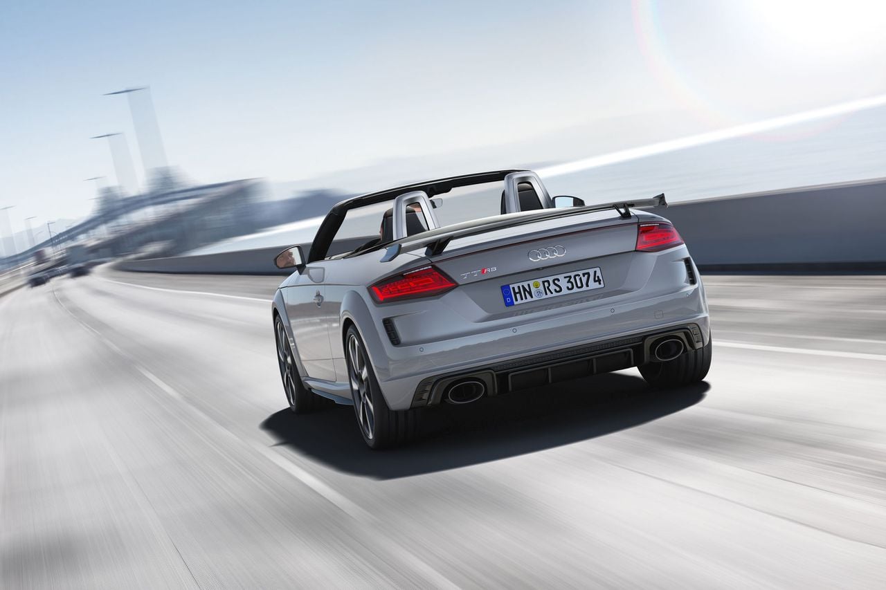 It’s lift-off for the new Audi TT RS … and the unique five-cylinder ...
