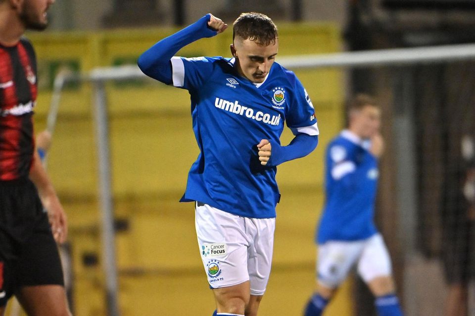 Jordan Forsythe adds the finishing touch as Crusaders come from behind ...