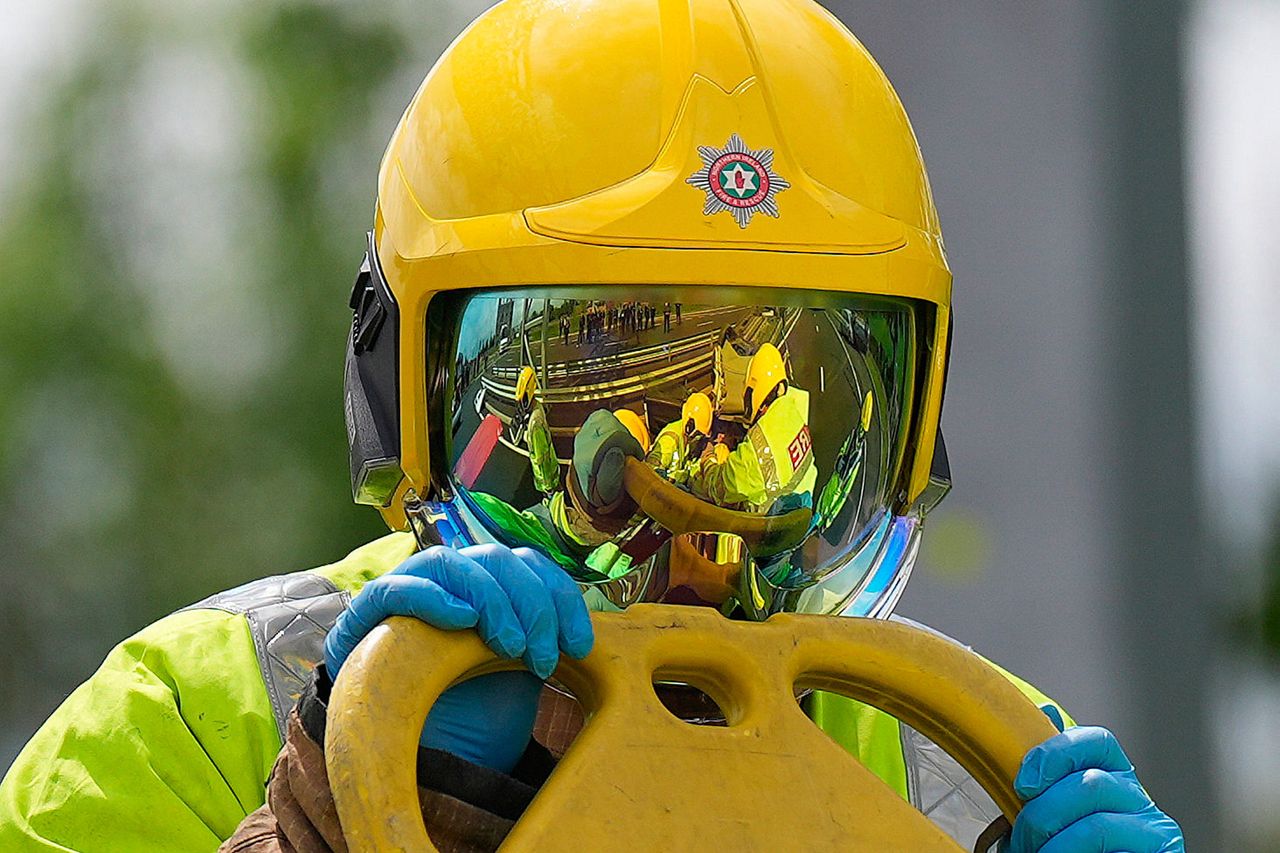 Northern Ireland Fire and Rescue Service training college opens outside ...