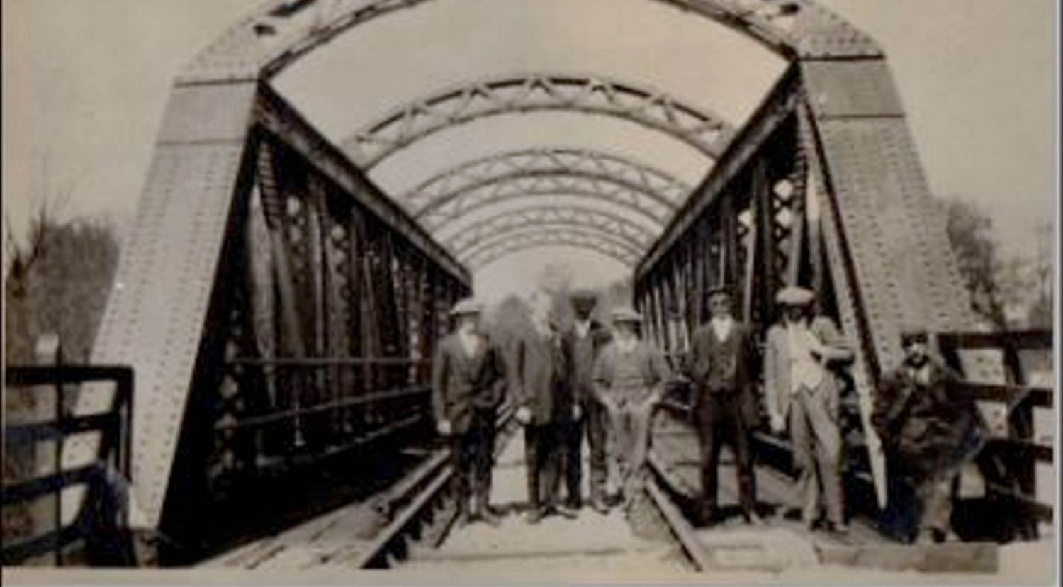 What's the rail story about this remarkable old Crumlin bridge ...