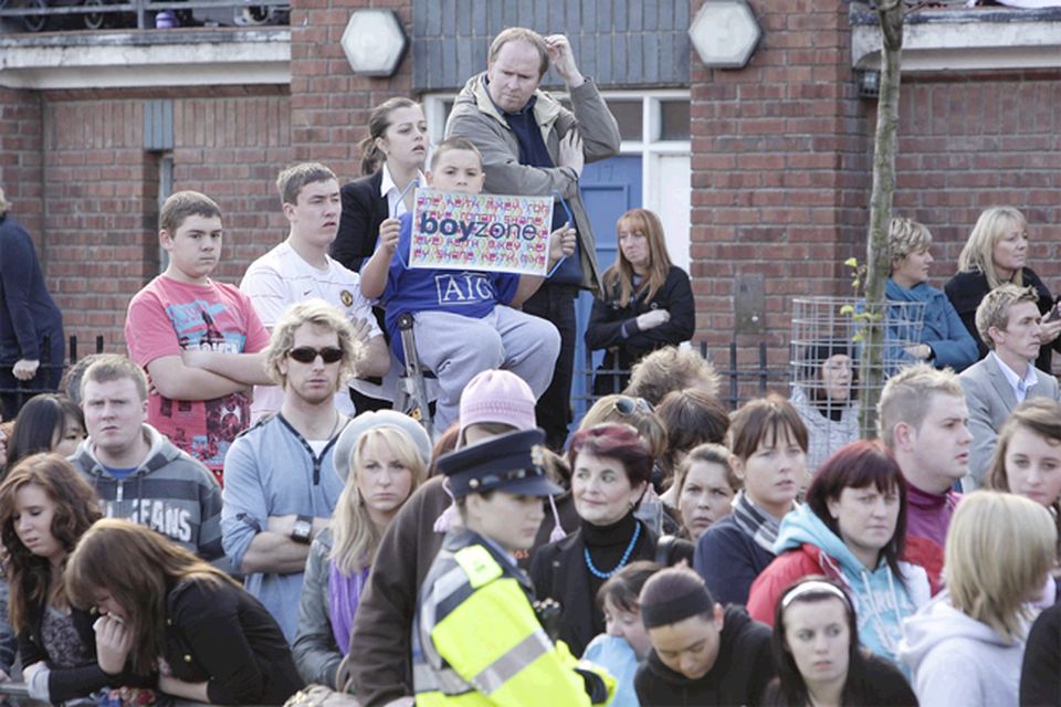 Boyzone's touching tribute to their ‘brother’ Stephen Gately ...