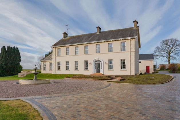 Majestic and beautiful Springmount House in Magheralin is up for sale ...