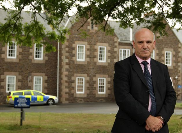 Top cop Lenny Harper hits out at legal failings in Jersey abuse probe ...