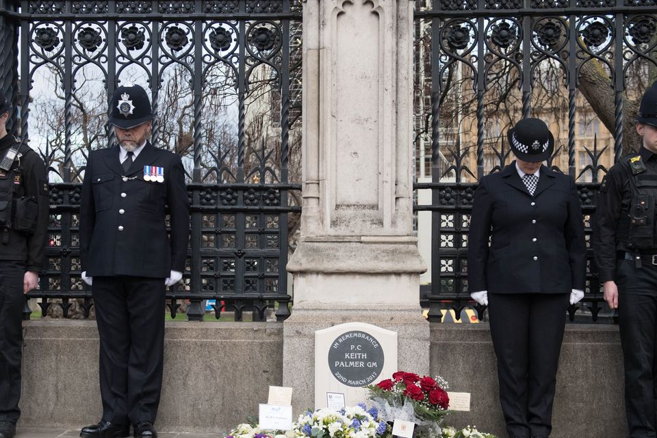 Memorial unveiled to honour Westminster attack police officer Keith ...