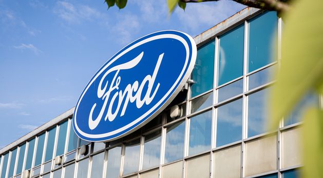 Electric boost for Ford with £600m Government-backed loan ...