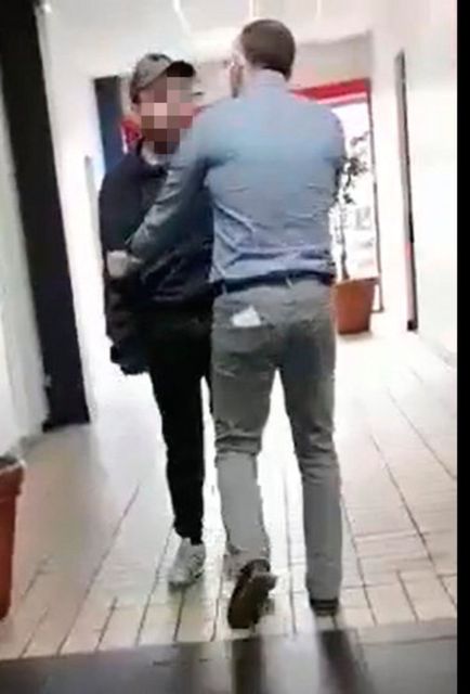 Police investigating after Shankill bomber Sean Kelly restrained by ...