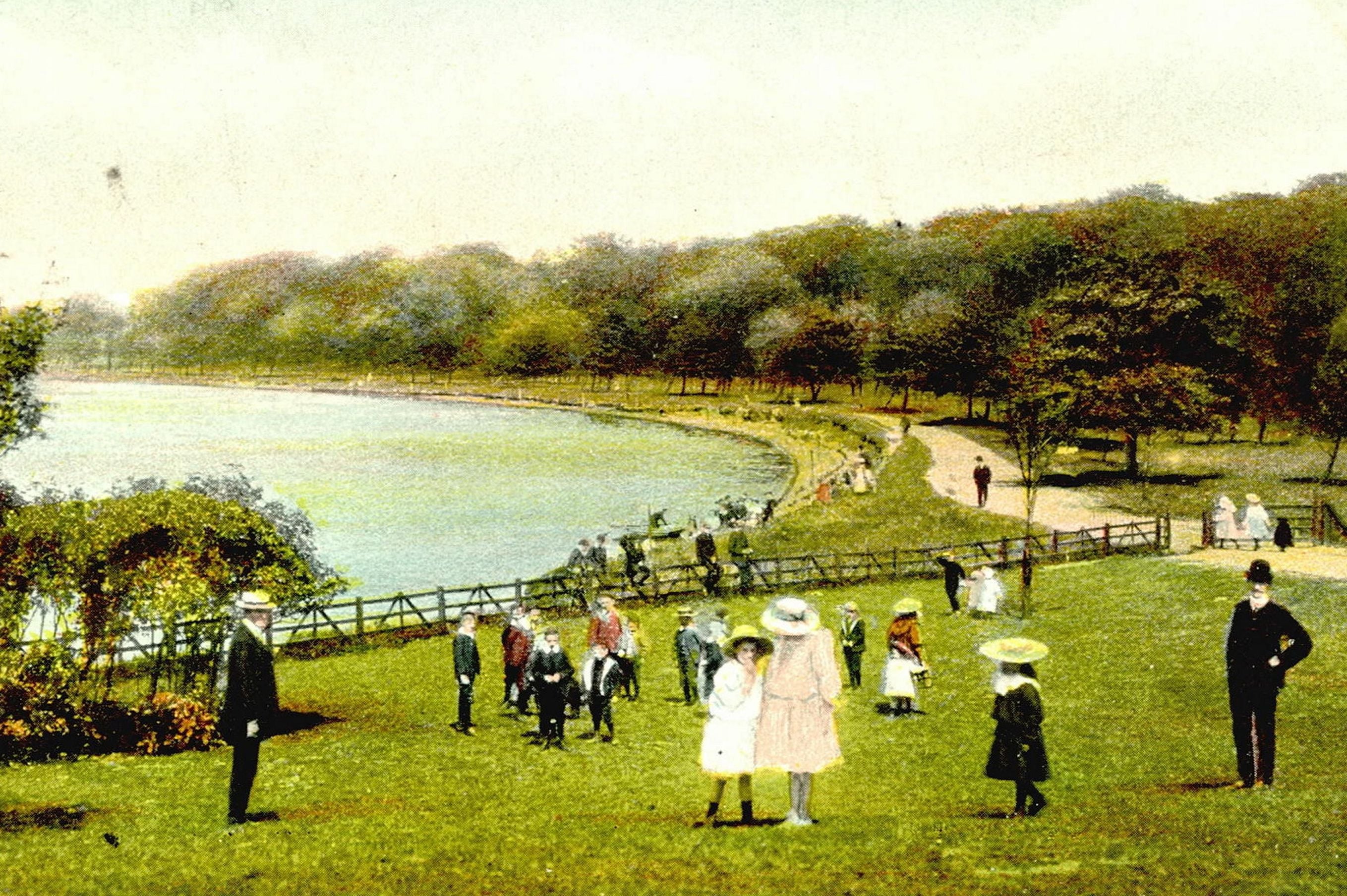 Call to close ‘eyesore embankment’ to restore Ormeau Park to former ...